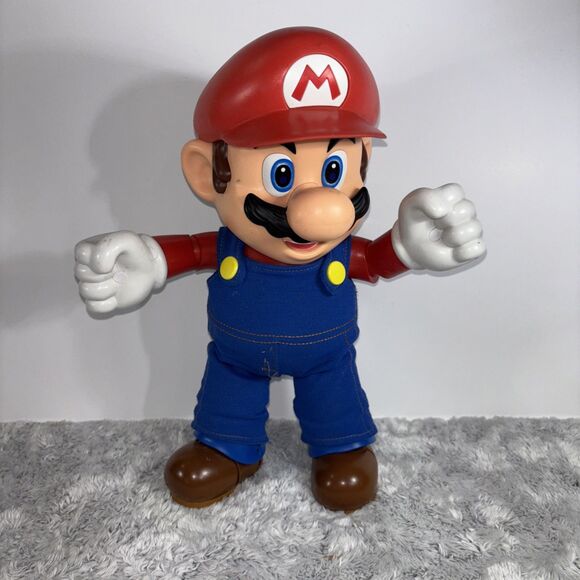 Jakks Pacific | Toys | Nintendo Its Me Super Mario 2 Inch Talking Mario ...